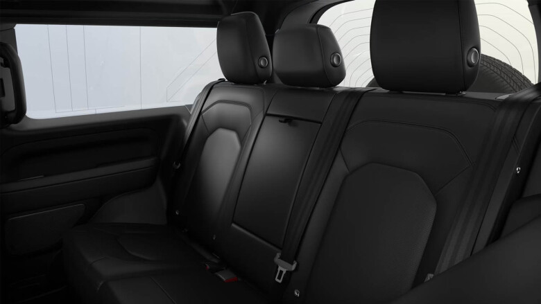 New Land Rover Defender 3.0 D250 X-Dynamic SE 90 3dr Auto Diesel Estate ...