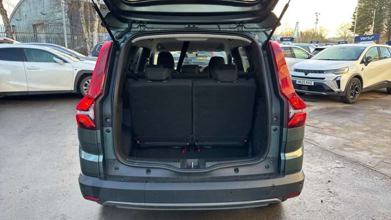 Used Dacia Jogger 1.6 HEV Extreme 5dr Auto Hybrid Estate for Sale ...