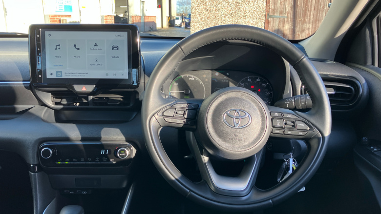 Used Toyota Yaris 1.5 Hybrid Icon 5dr CVT Hybrid Hatchback for Sale ...