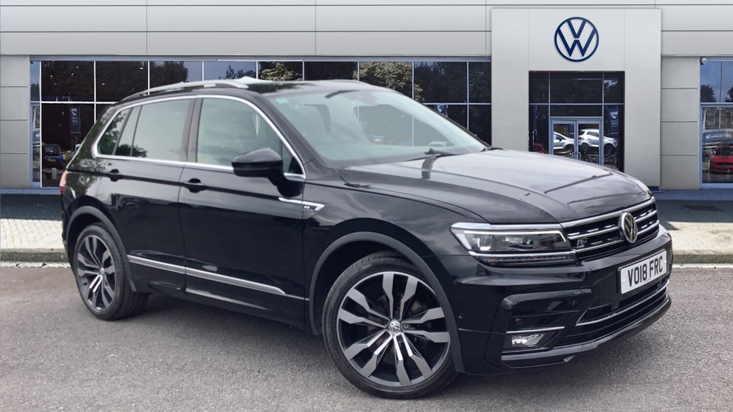 Used Volkswagen Tiguan 2.0 TDi 150 4Motion R Line 5dr DSG Diesel Estate ...