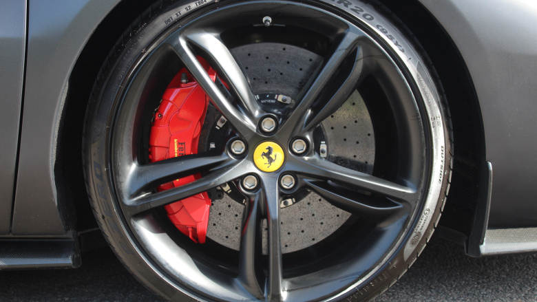 Used Ferrari 296 GTS 3.0T V6 Spider 2dr Petrol Plug-in Hybrid F1 DCT ...