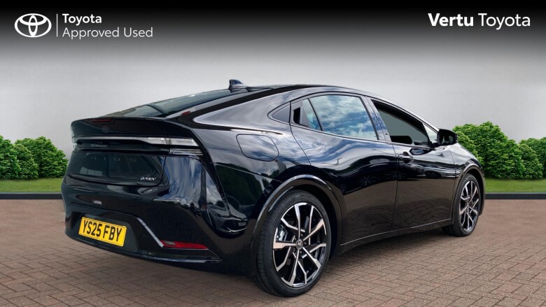 Used Toyota Prius 2.0 PHEV Excel 5dr CVT Hatchback for Sale | Vertu Motors